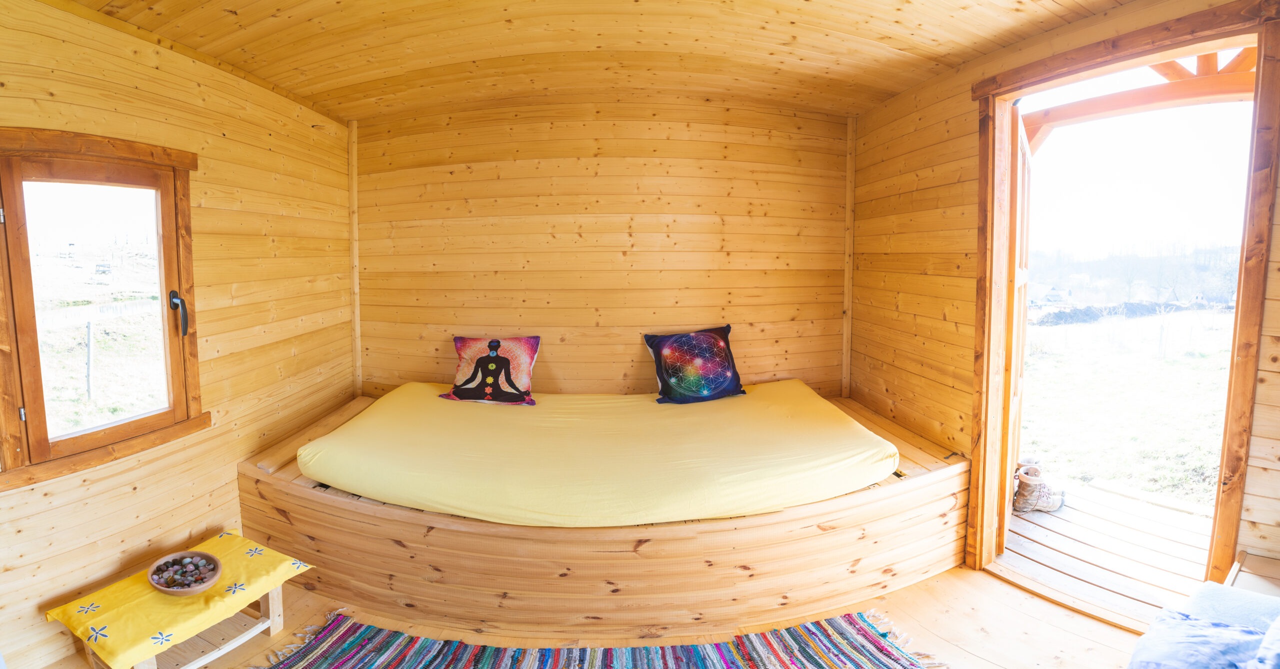 Apidomek na Broumovsku